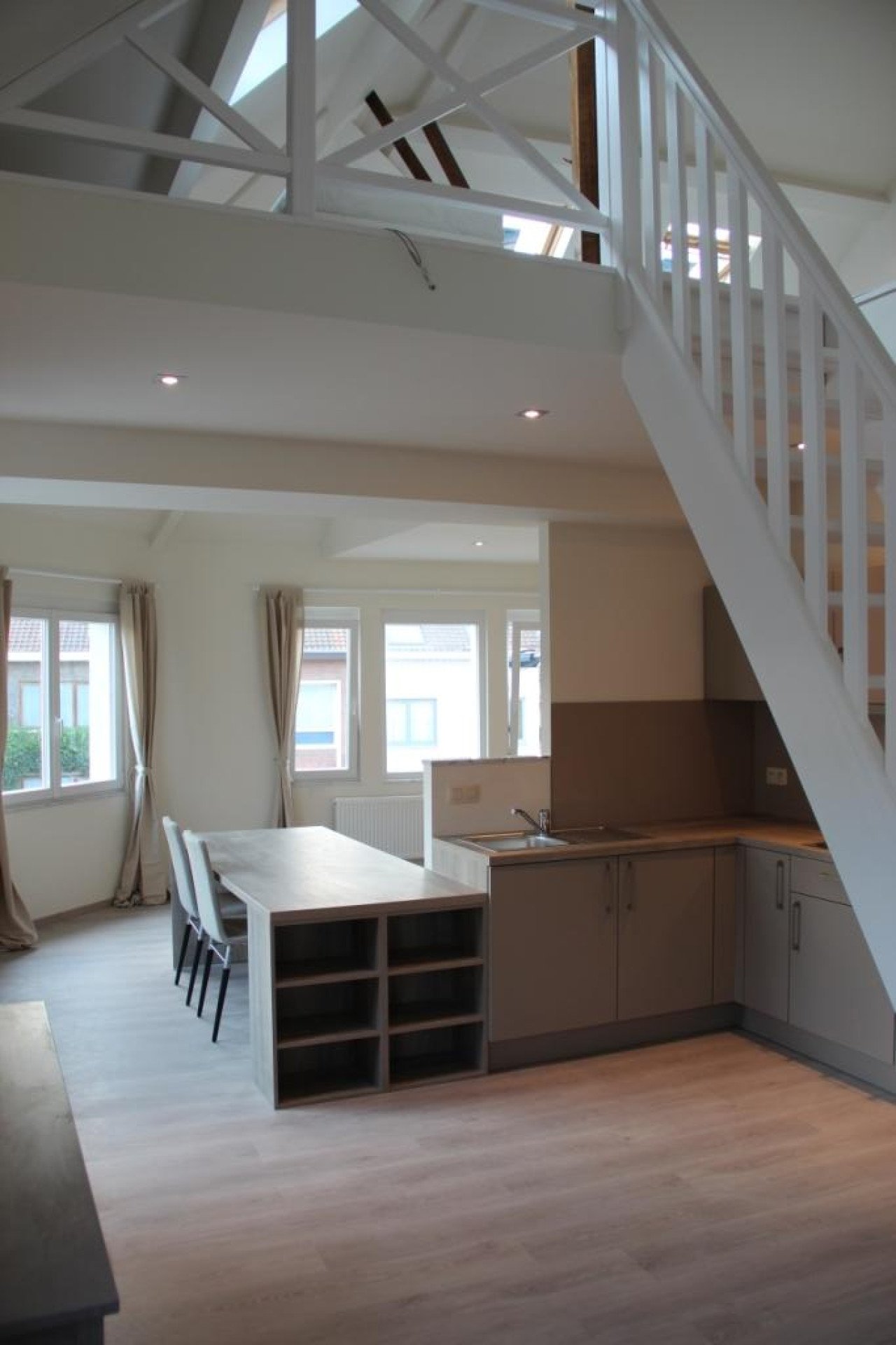 Kot Gent - Appartement van 70 m2 aan de Voskenslaan voor € 1195 per ...