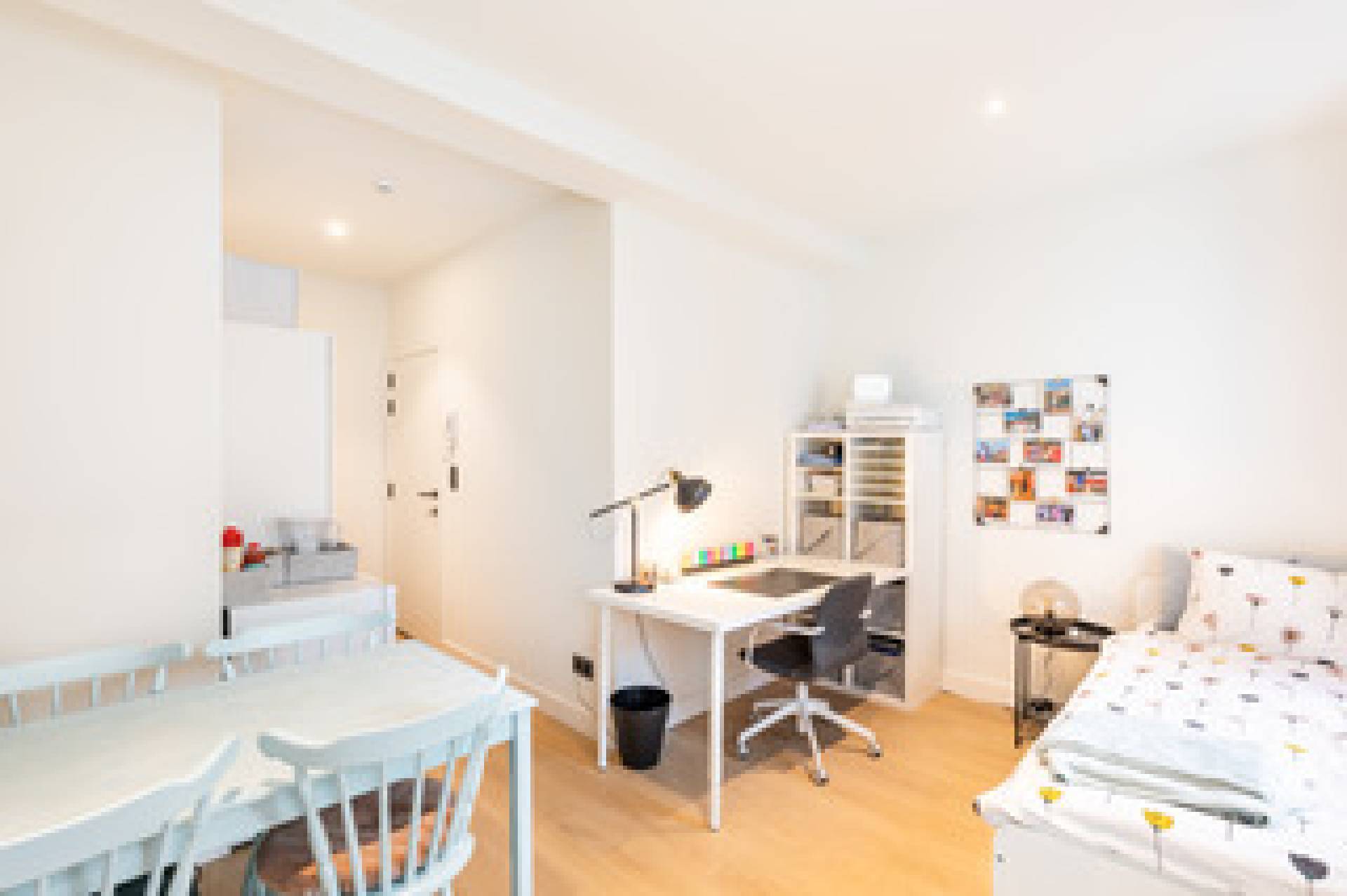 Kot Leuven - Kot van 21 m2 aan de Diestsestraat voor € 710 per maand — iKot.be