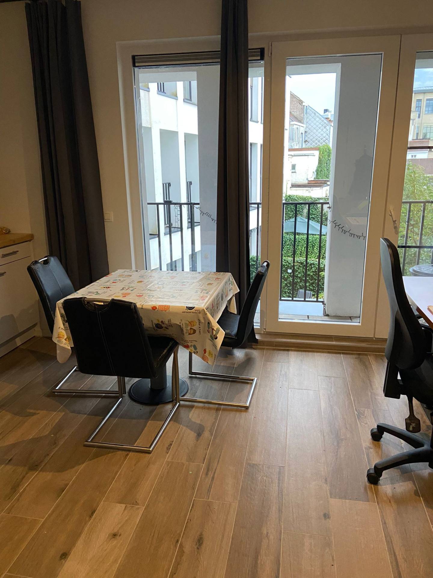 Kot Gent - Studio van 40 m2 aan de Sint-Denijslaan voor € 950 per maand ...