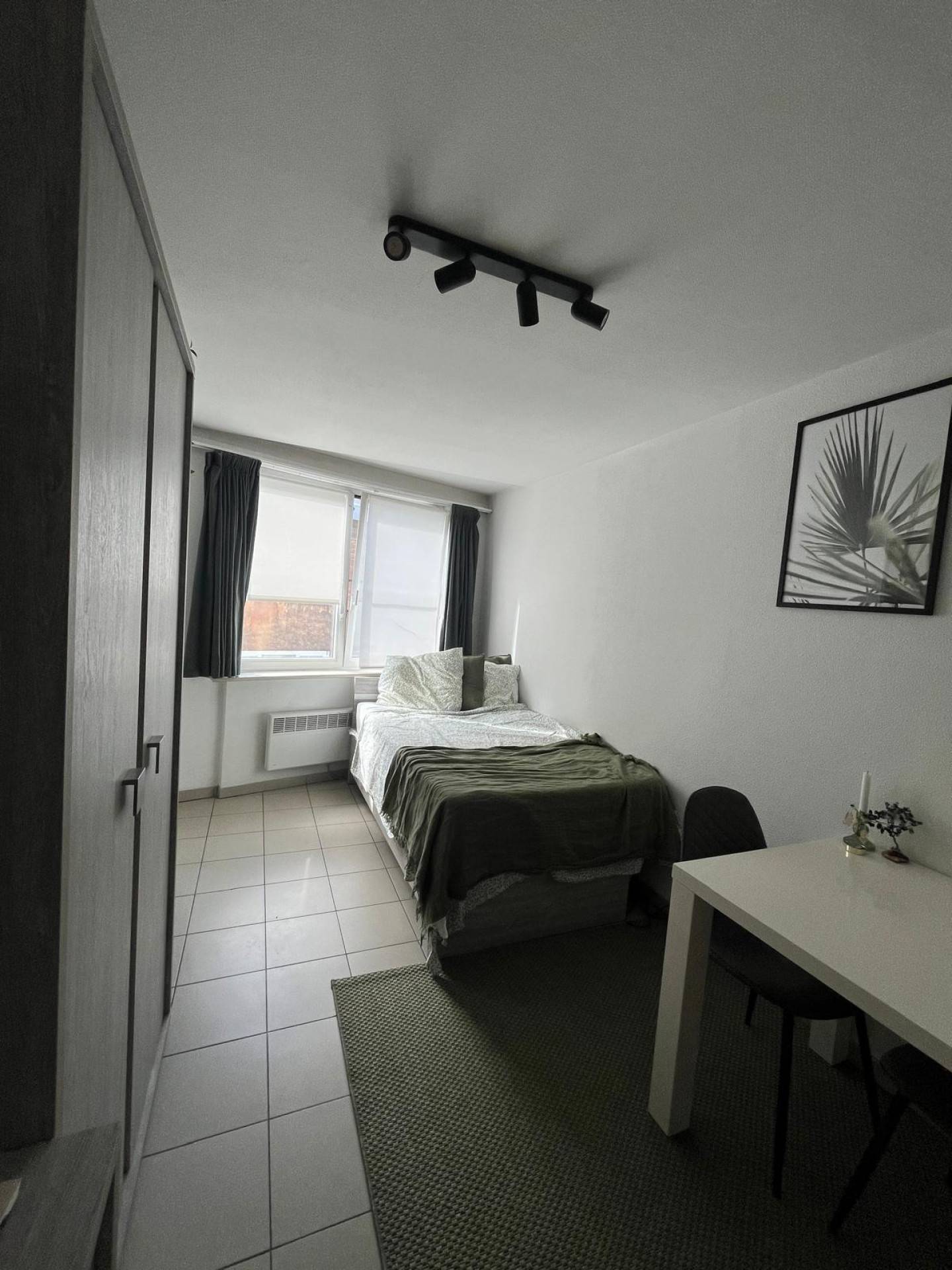 Kot Gent - Studio van 19 m2 aan de Sint-Kwintensberg voor € 730 per ...