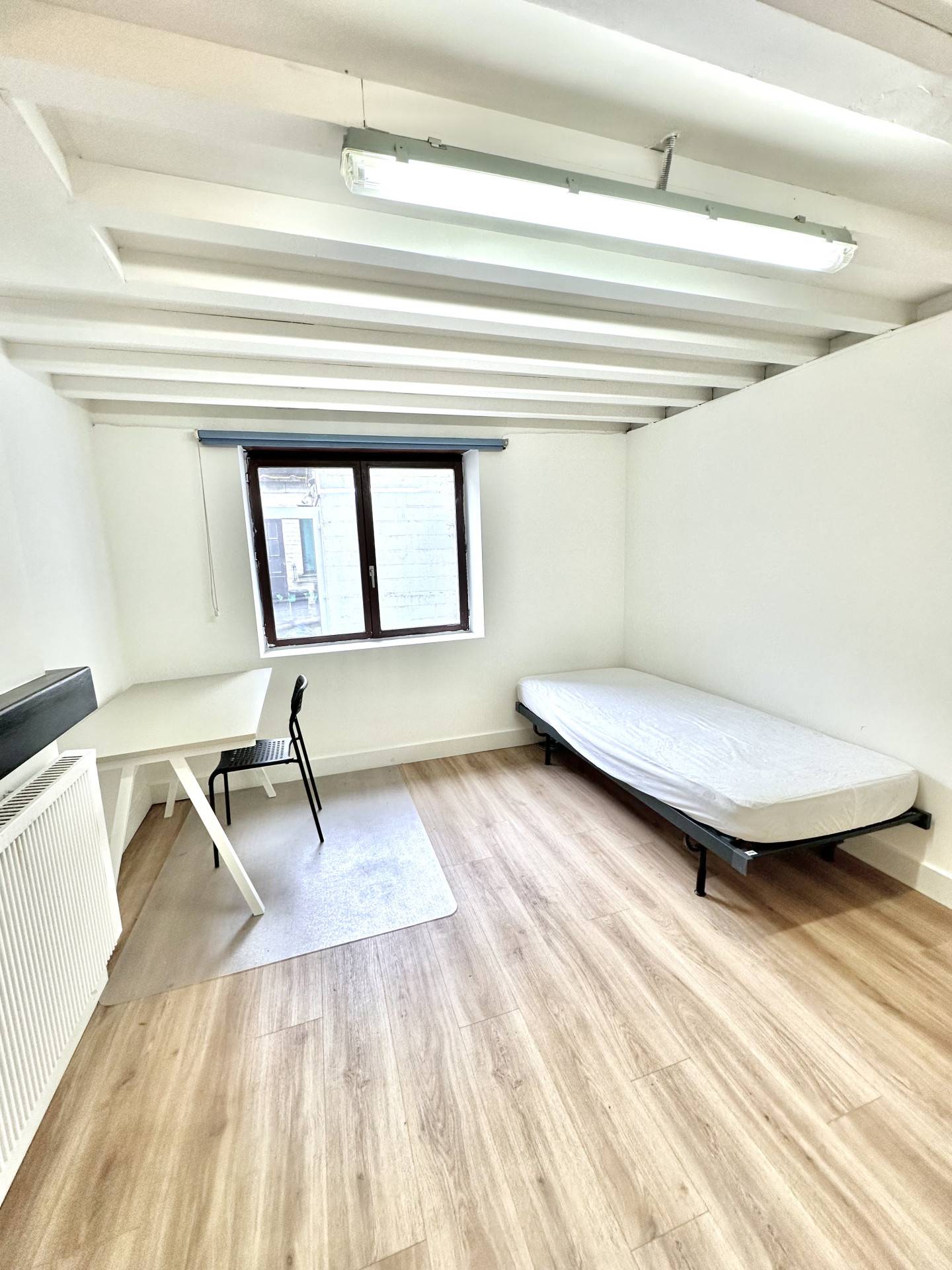 Kot Gent - Kot van 14 m2 aan de Ter Platen voor € 545 per maand — iKot.be
